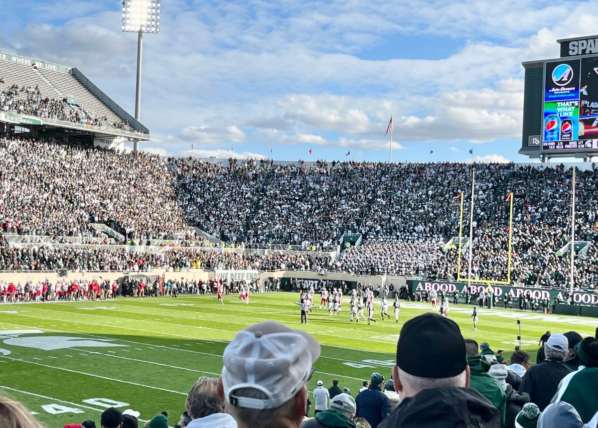 Tom Brady thinks football season is like a military deployment. I think he’s wrong. – Melissa ...